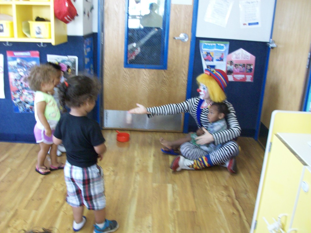 Kids and Clowns: Is your child scared of clowns? - A Touch of Magic ...