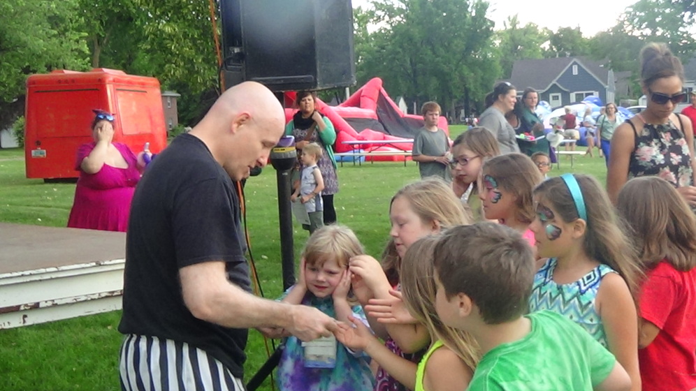 Kids' Comedy Shows - A Touch of Magic Entertainment