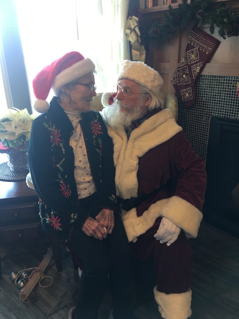 Best Santa Claus & Holiday Entertainment | A Touch of Magic