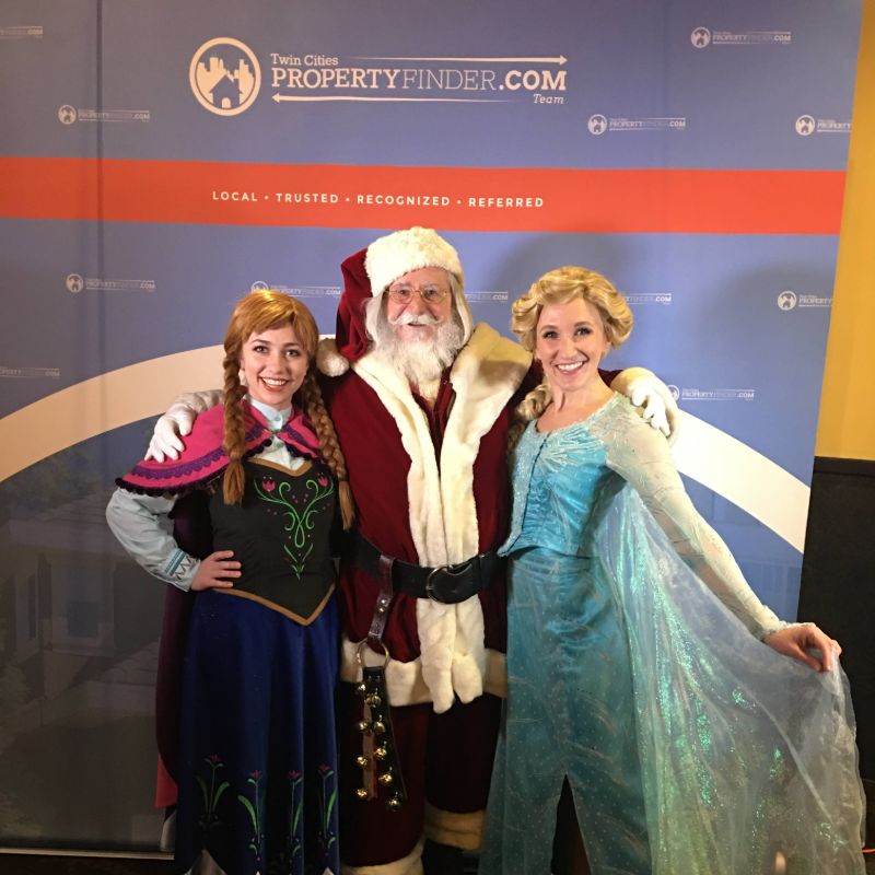 Best Santa Claus & Holiday Entertainment | A Touch of Magic