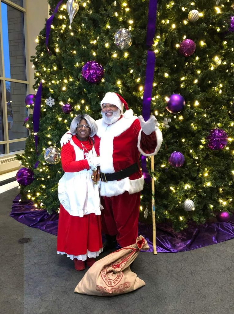 Best Santa Claus & Holiday Entertainment | A Touch of Magic